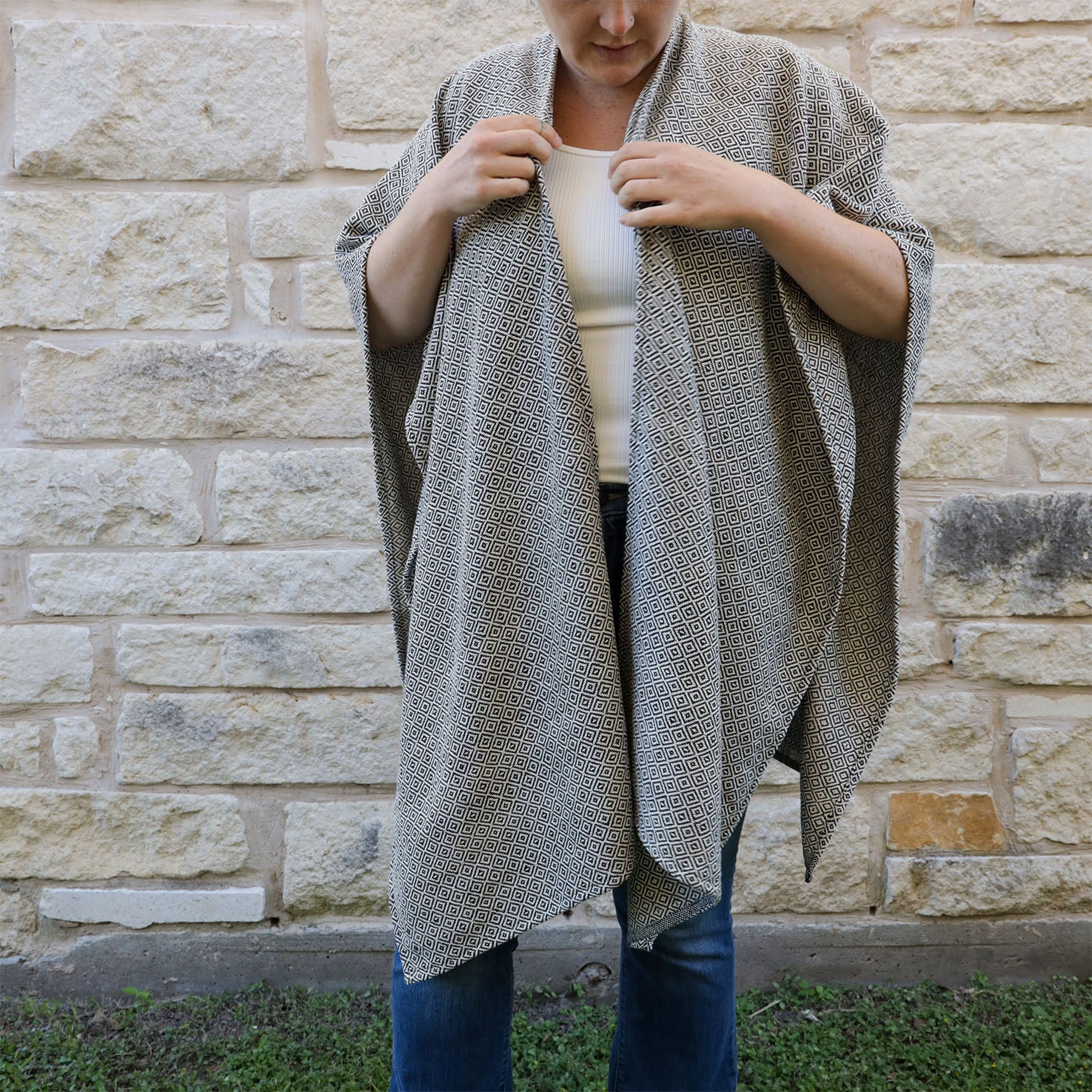 Pedal Loom Ruana, Long Cape | Lolo Mexican Mercadito